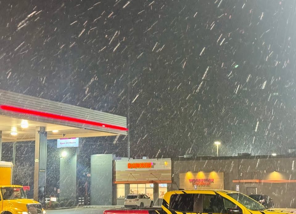Around Georgia: Snow Photos and Updates