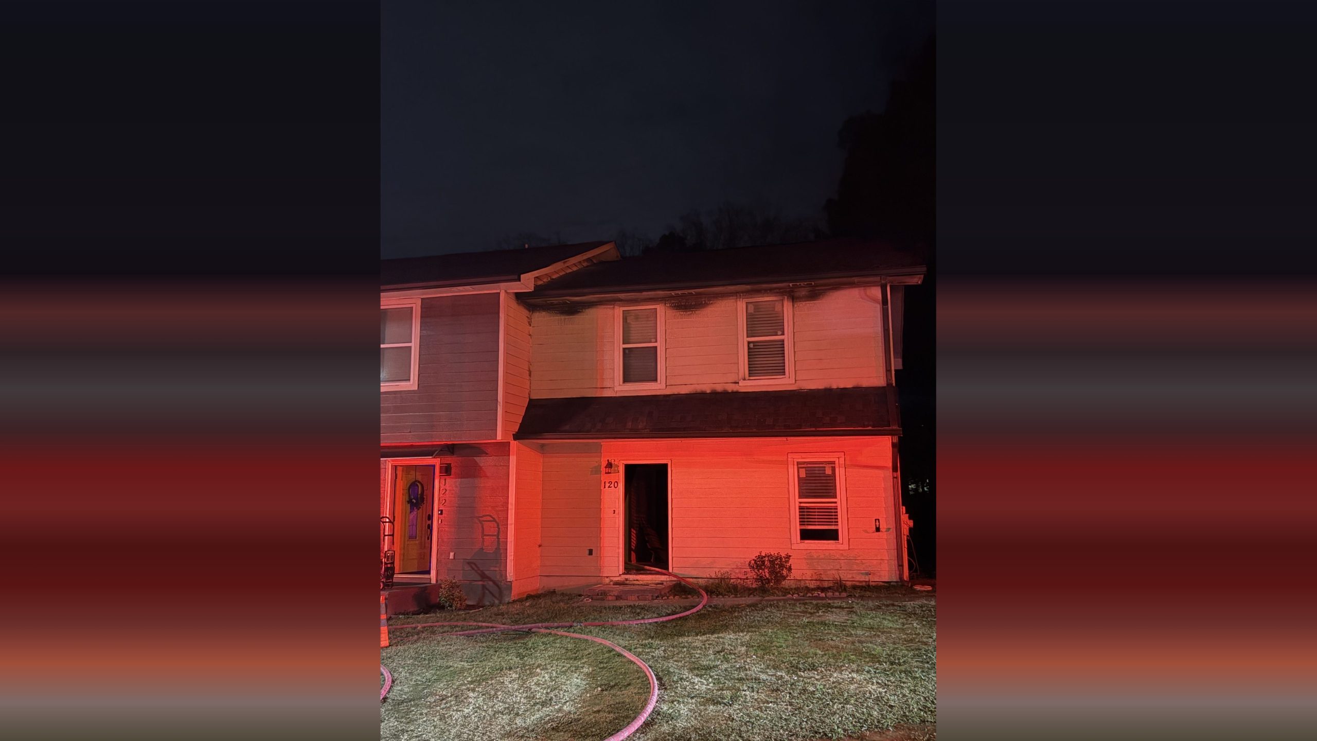 Woodstock Fire Crew Stops Townhouse Fire From Spreading to Neighbors
